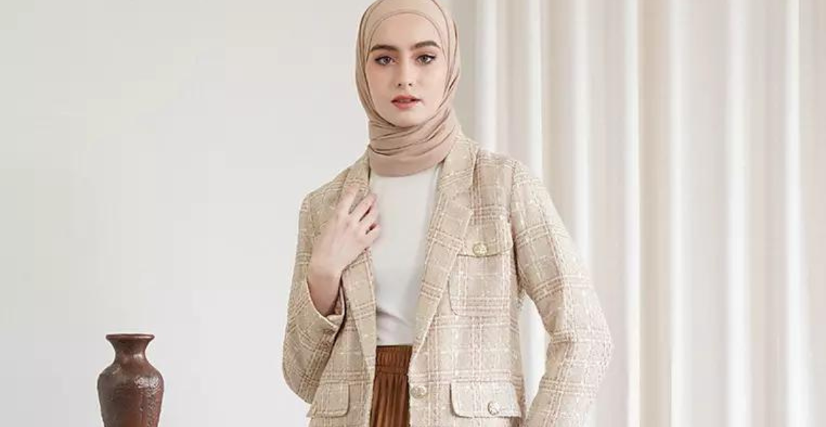 Ide OOTD Blazer, Hijab, dan Rok Keren - ZALORA Thread